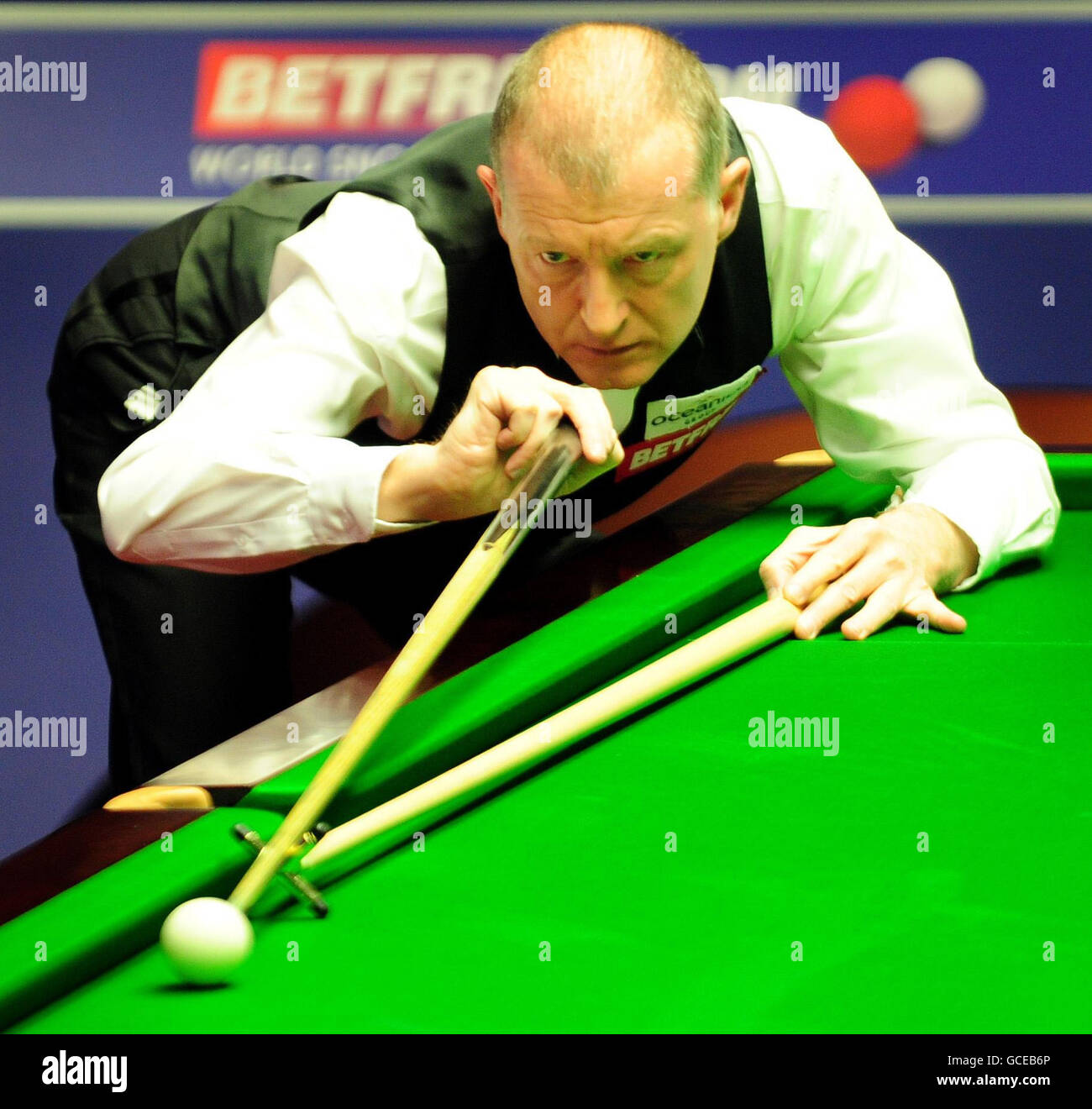 Steve davis snooker player hi-res stock photography and images - Alamy