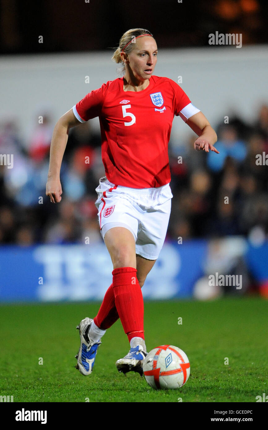 Faye white england hi-res stock photography and images - Alamy