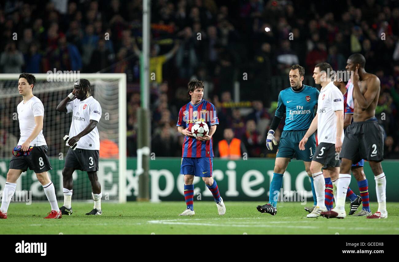 Lionel messi of barcelona walks hi-res stock photography and images - Alamy