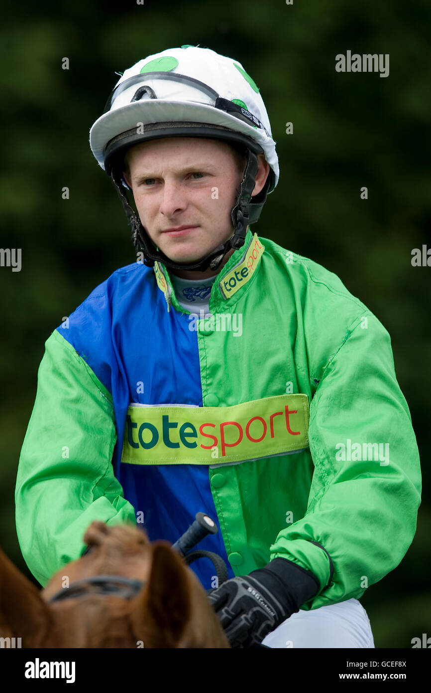 Horse Racing - Nottingham Racecourse - 7th March 2010 Stock Photo - Alamy