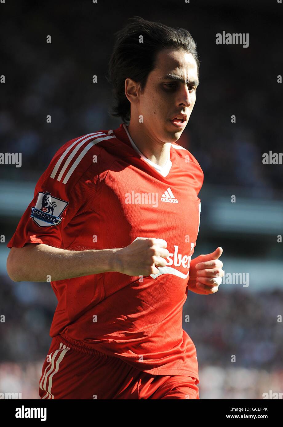 Benayoun liverpool fulham hi-res stock photography and images - Alamy