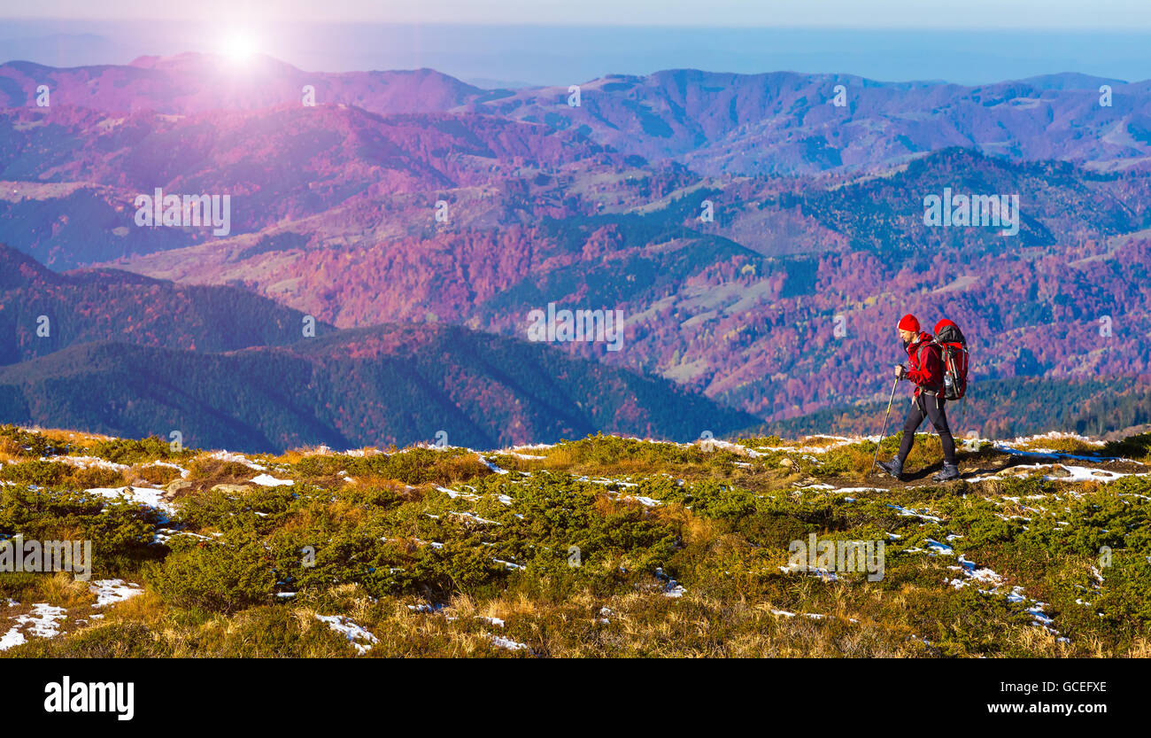 Camping mountain male hi-res stock photography and images - Alamy