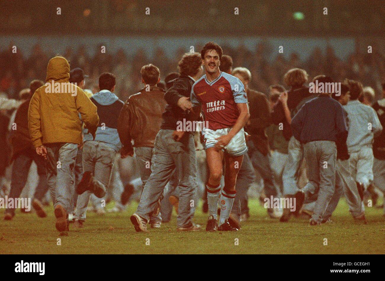 Derek mountfield hi-res stock photography and images - Alamy