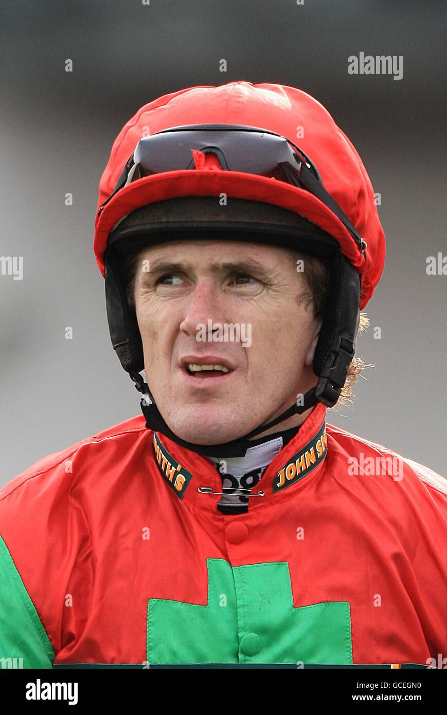 Horse Racing - 2010 John Smith's Grand National - Day Two - Aintree ...