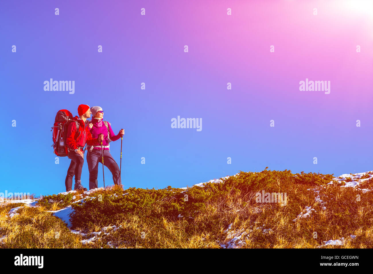 Two travelers hi-res stock photography and images - Alamy