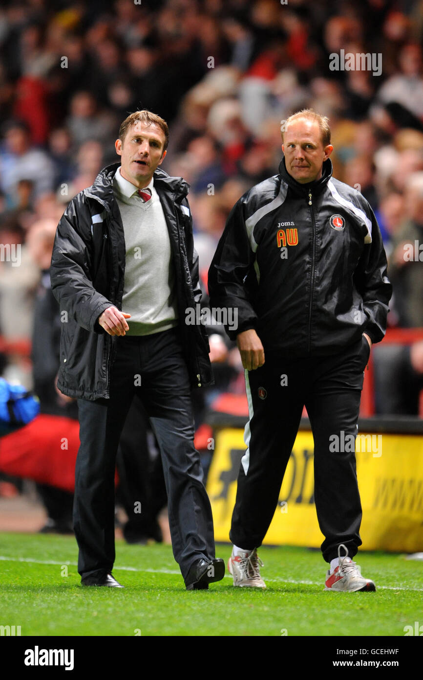 Charlton Athletic manager Phil Parkinson (left) and goalkeeping coach ...