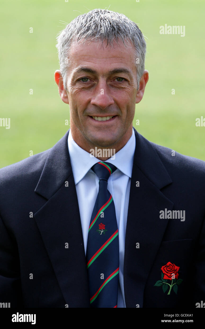 Sport cricket mike watkinson hi-res stock photography and images - Alamy