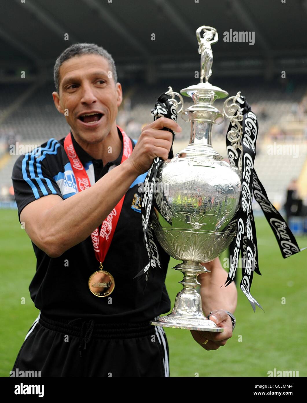 Coca cola championship trophy hi-res stock photography and images - Alamy