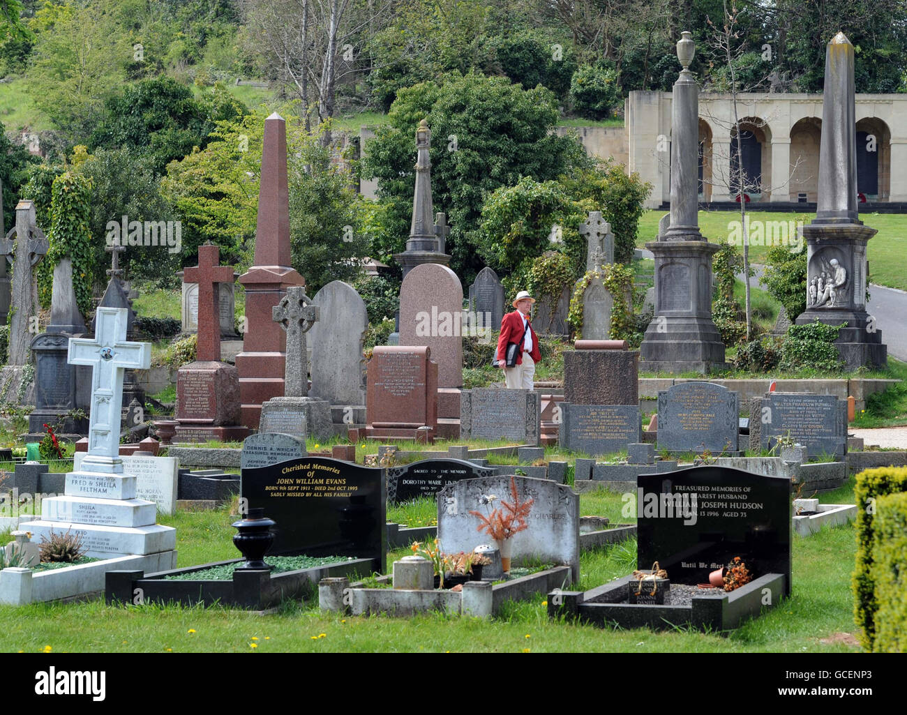 Historic Victorian cemetery to reopen Stock Photo - Alamy
