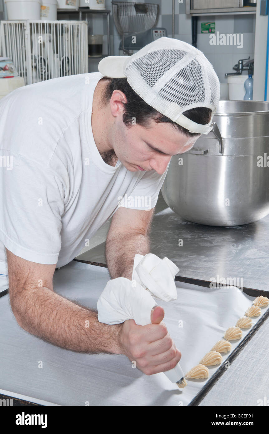 Making a cookies hi-res stock photography and images - Alamy