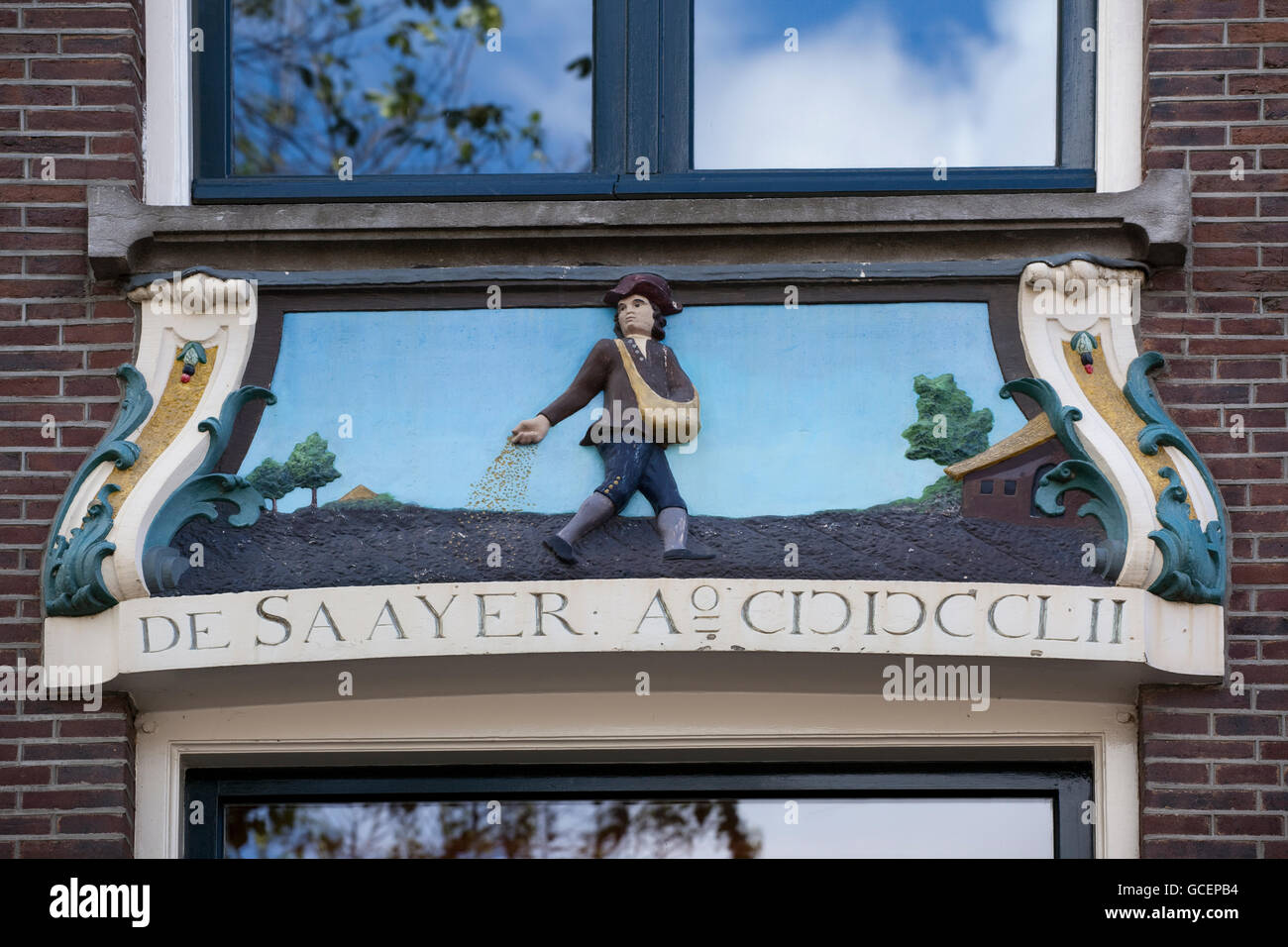 Gable stone hi-res stock photography and images - Alamy