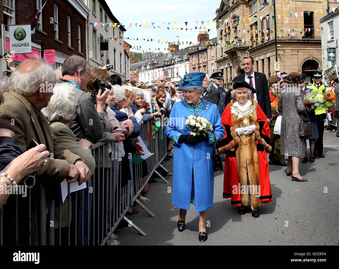 Queen Elizabeth II meets members of the public in Welshpool town centre ...
