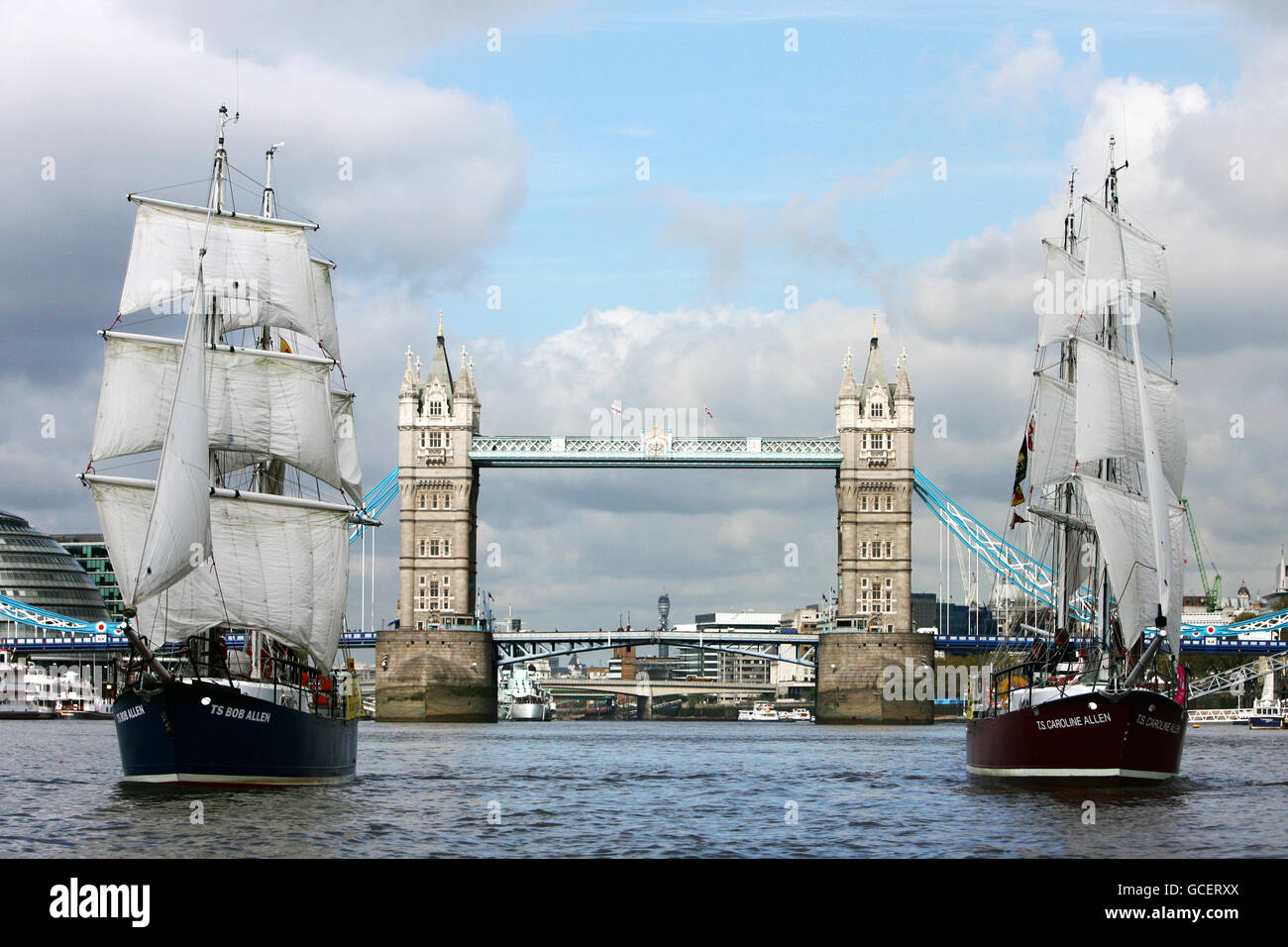 The world's smallest operational Tall Ships, named Bob Allen (Left) and ...