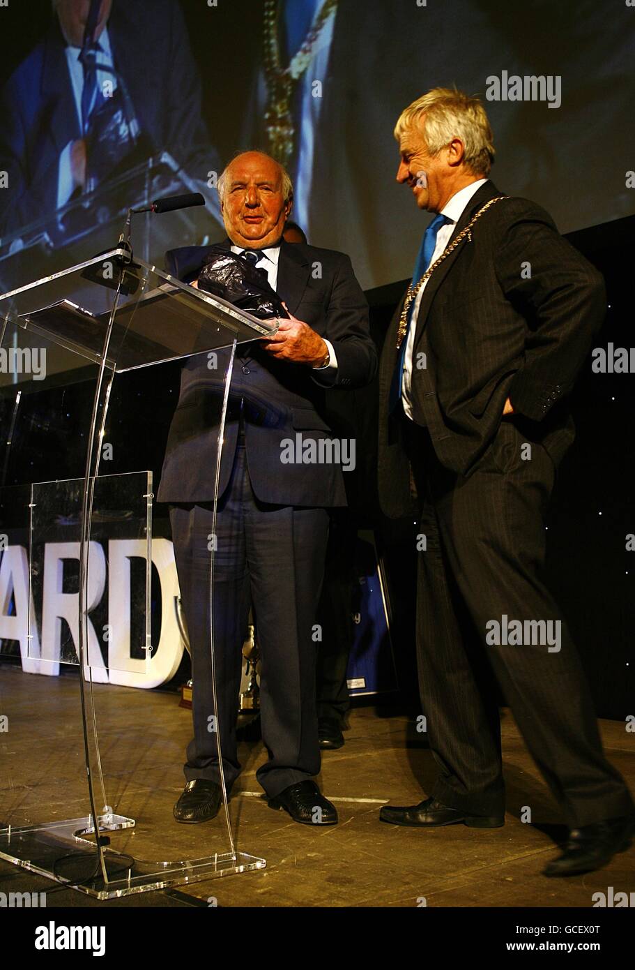 The lord mayor of liverpool councillor mike storey on stage hi-res ...