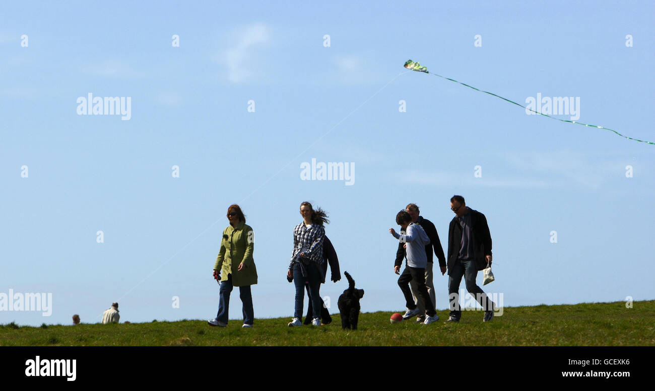 Perfect sunny weather hi-res stock photography and images - Alamy