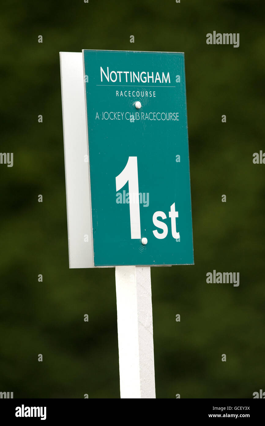 Nottingham racecourse general hi-res stock photography and images - Alamy