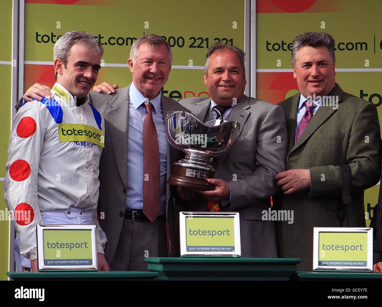 L r jockey ruby walsh hi-res stock photography and images - Alamy