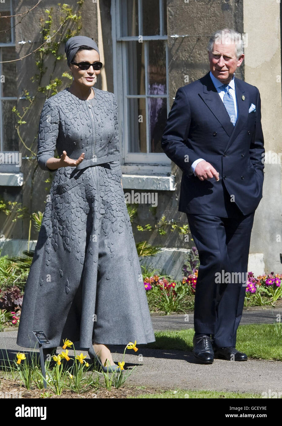 Sheikha mozah bint nasser al missned hi-res stock photography and ...