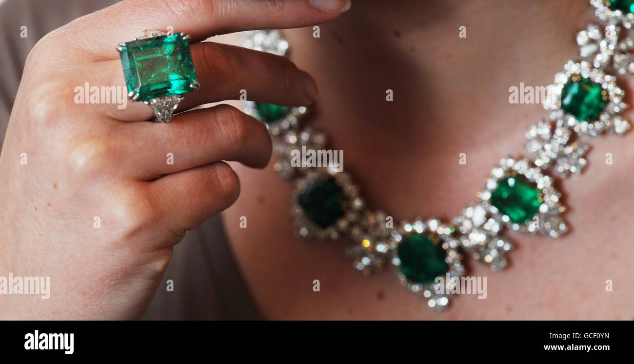 A emerald and diamond parure, owned by the First Lady of Brazil, Lily ...