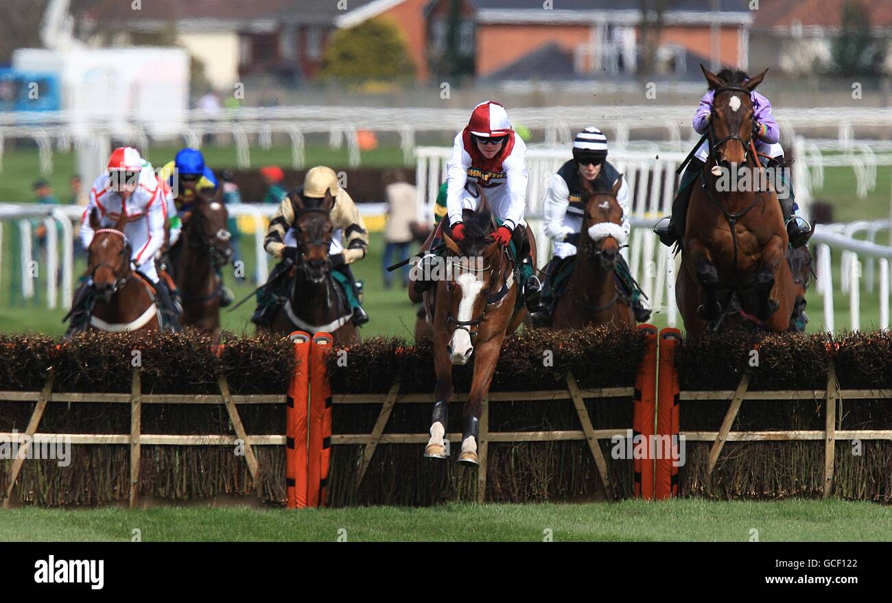 Captive audience hi-res stock photography and images - Alamy