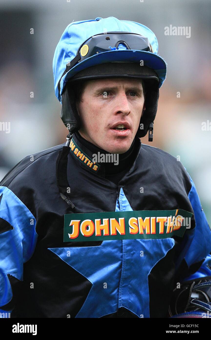 Horse Racing - 2010 John Smith's Grand National - Day Two - Aintree ...