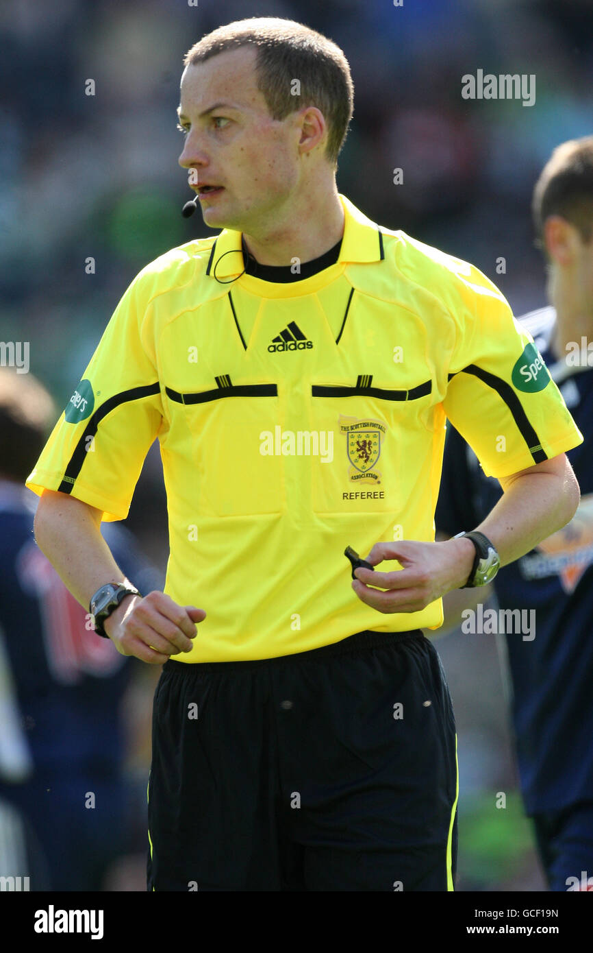 Ross county referee hi-res stock photography and images - Alamy
