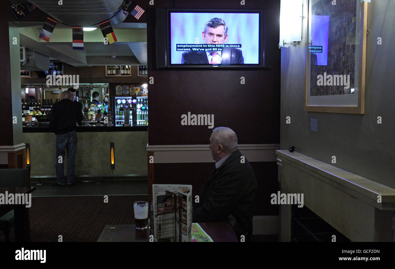 2010 General Election campaign Apr 15th Stock Photo - Alamy