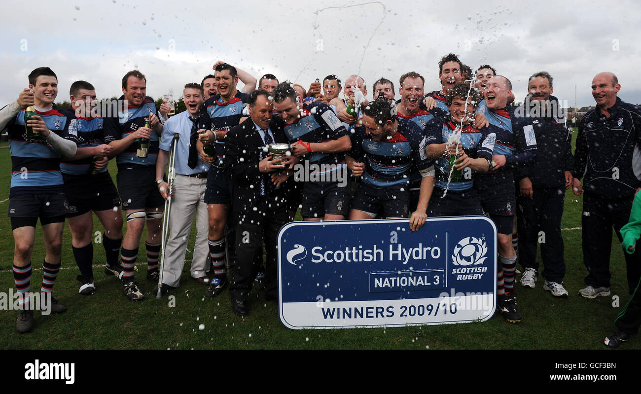 Allan Glen's teammates celebrate league win as they are presented with ...