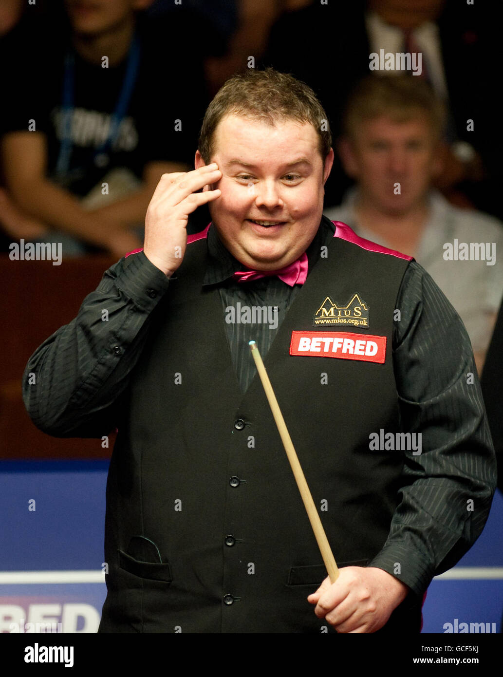 Stephen Lee reacts in his match against Stephen Maguire during the ...