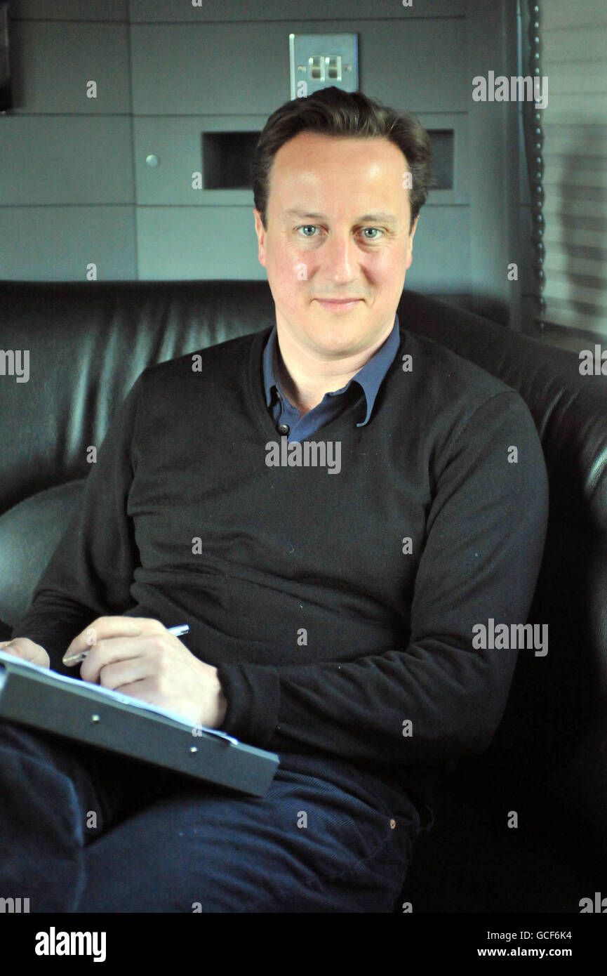 Conservative party leader david cameron on board the party's campaign ...