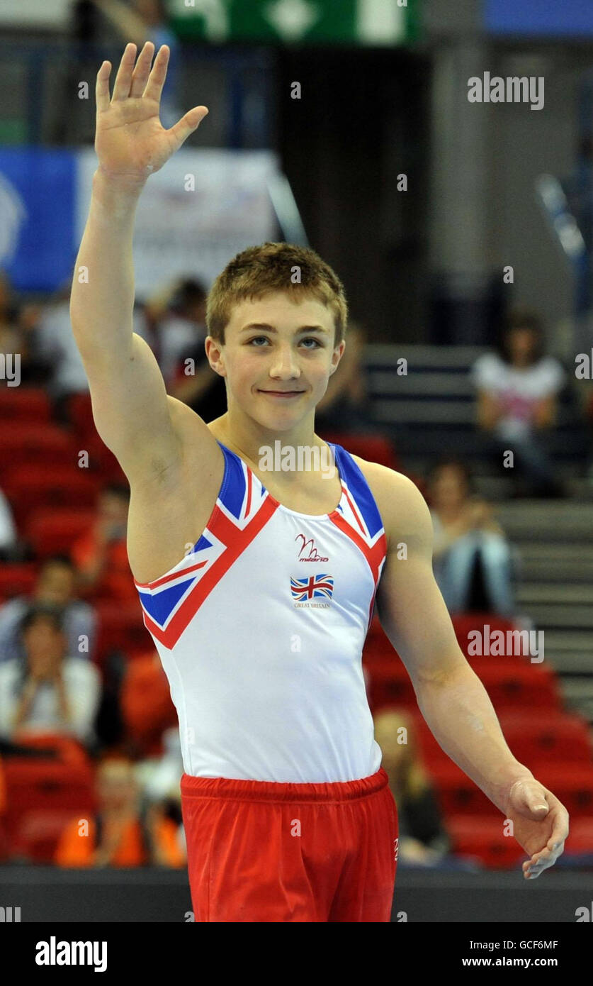 Sam oldham gymnast hi-res stock photography and images - Alamy