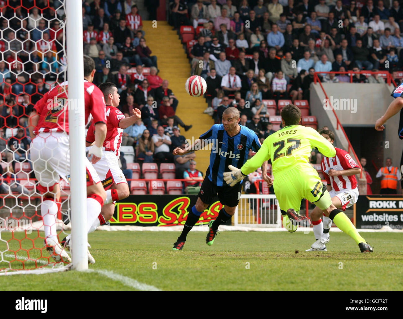 Soccer - Coca-Cola Football League One - Exeter City v Charlton ...
