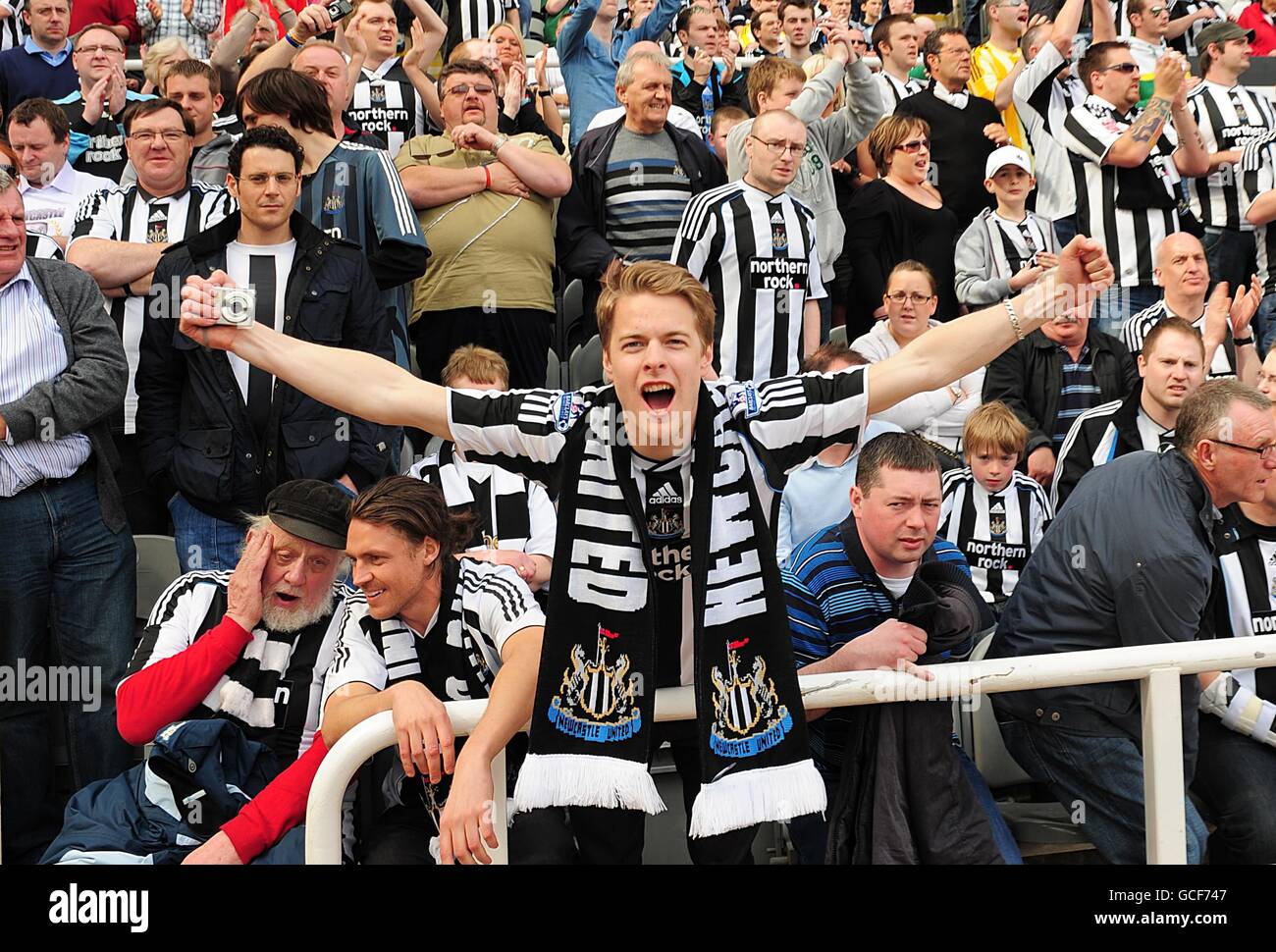 Newcastle united fans in the stands at st james park hi-res stock ...