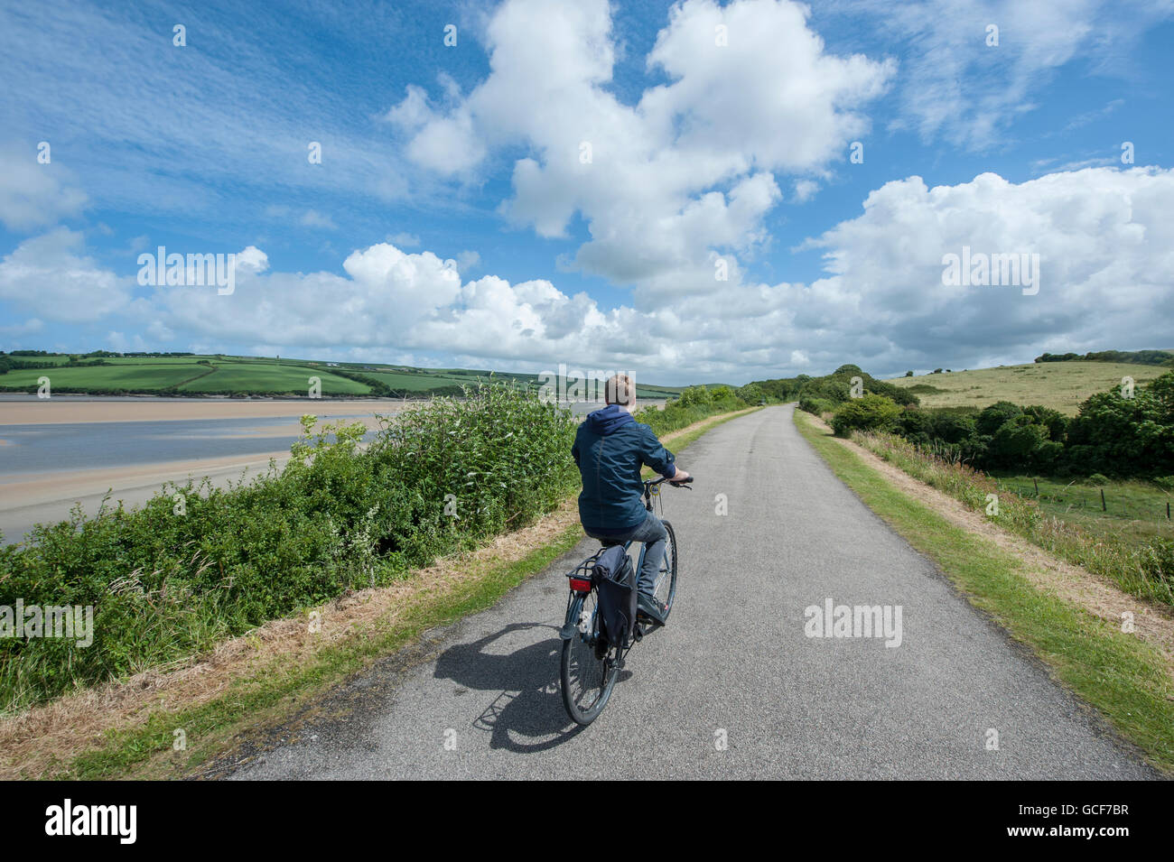 Camel trail hi-res stock photography and images - Alamy