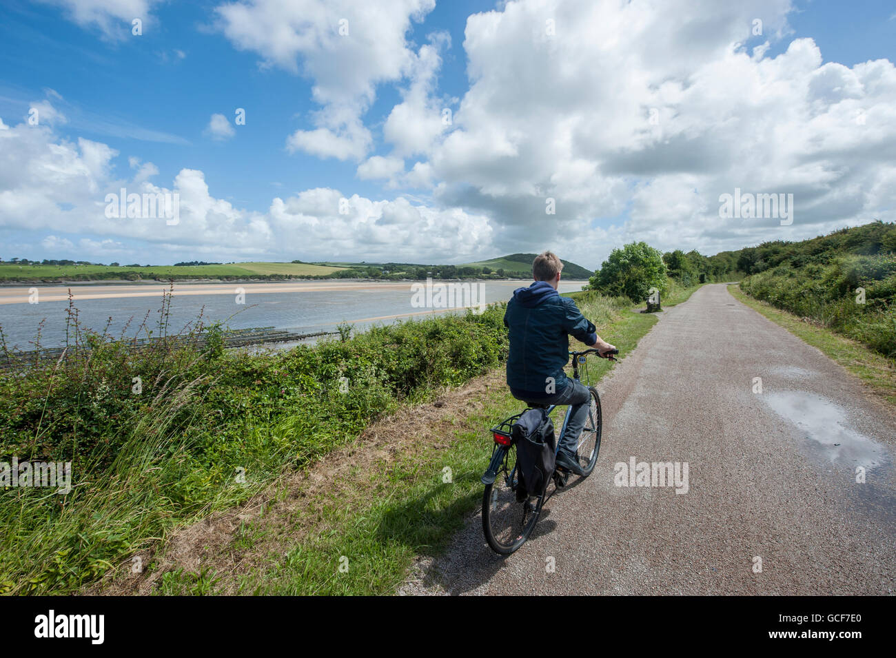 Camel Estuary And Cornwall And Cycle High Resolution Stock Photography ...