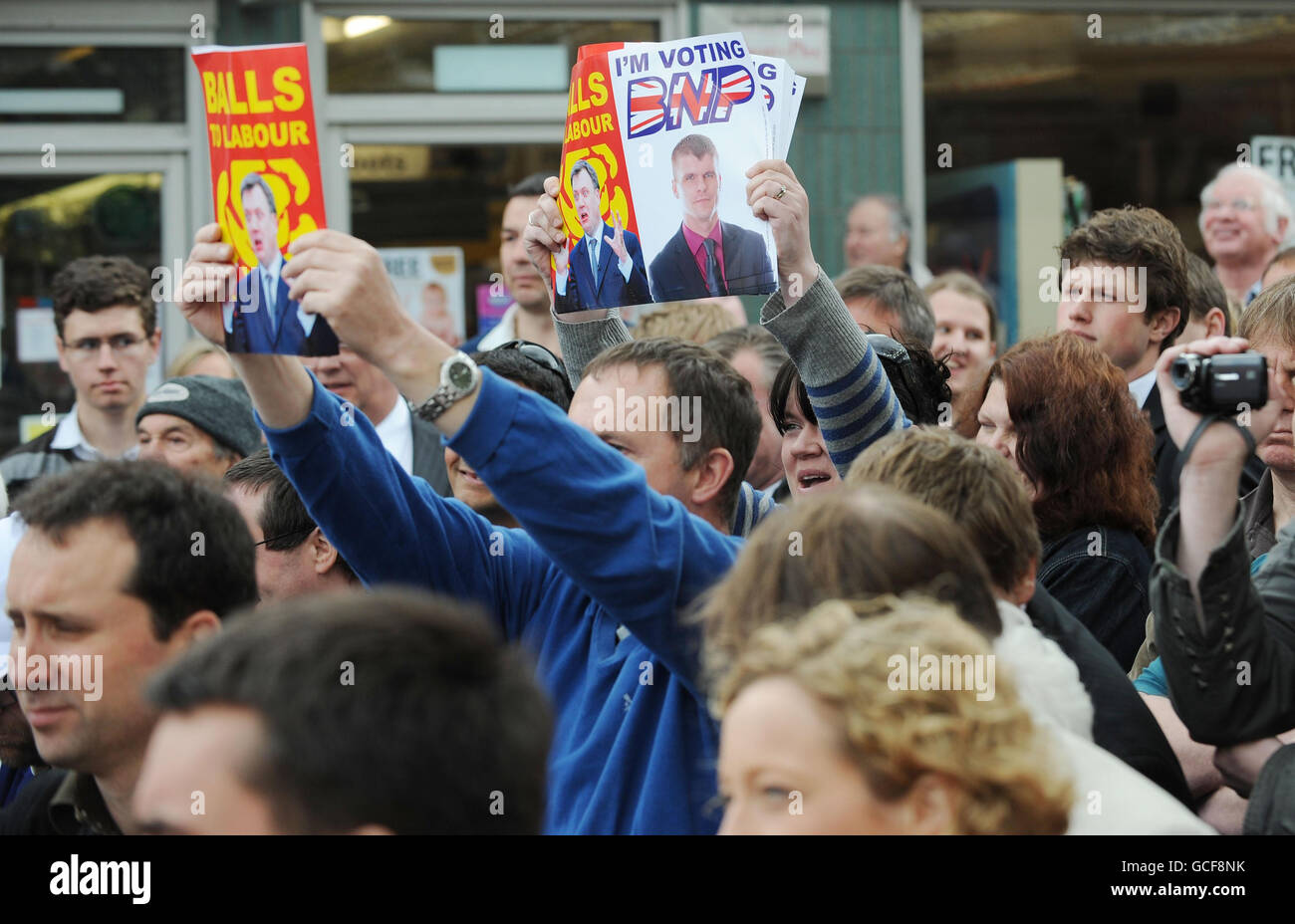 Supporters hold posters hi-res stock photography and images - Alamy