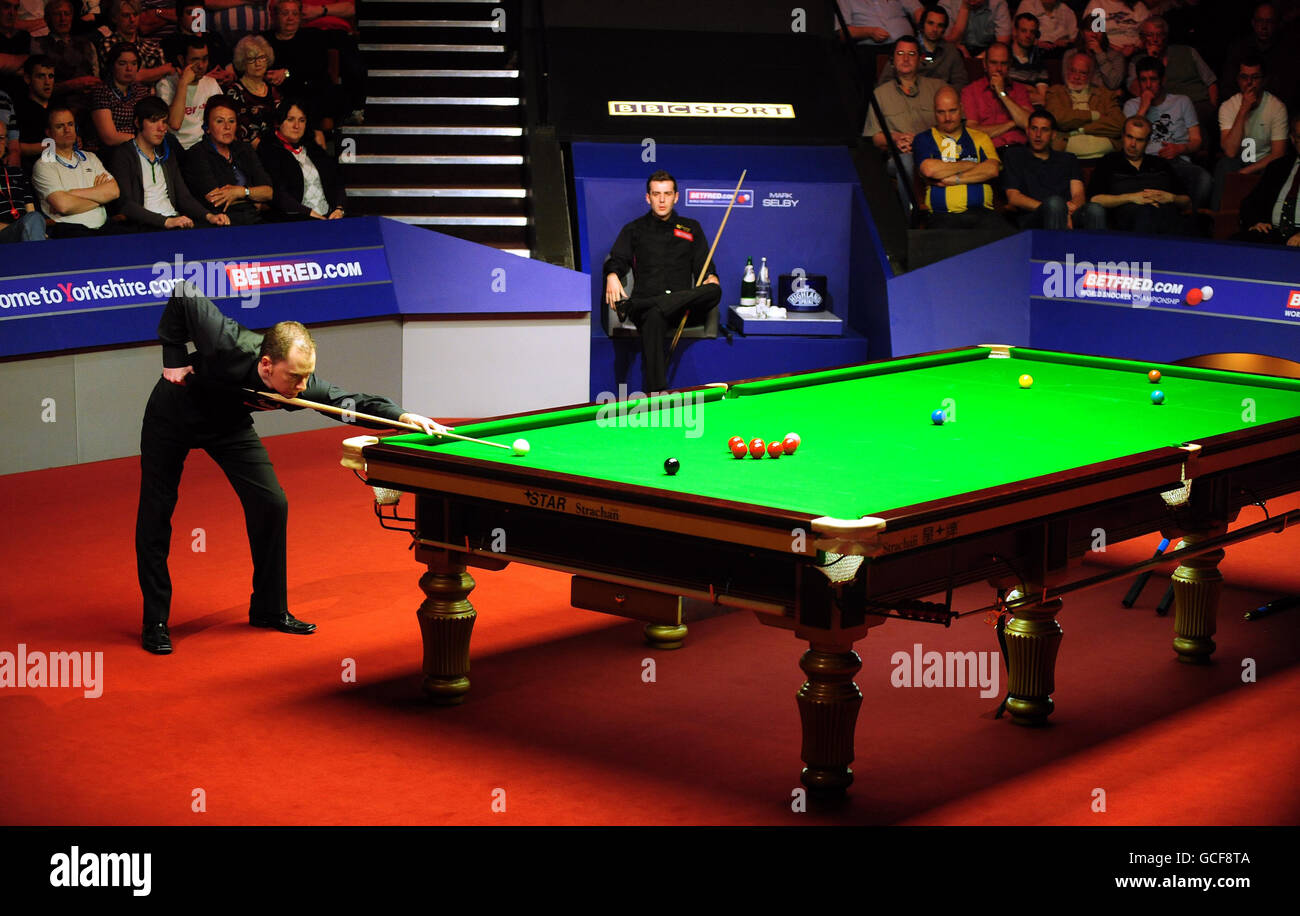 Scotlands graeme dott table betfred com world snooker championships ...