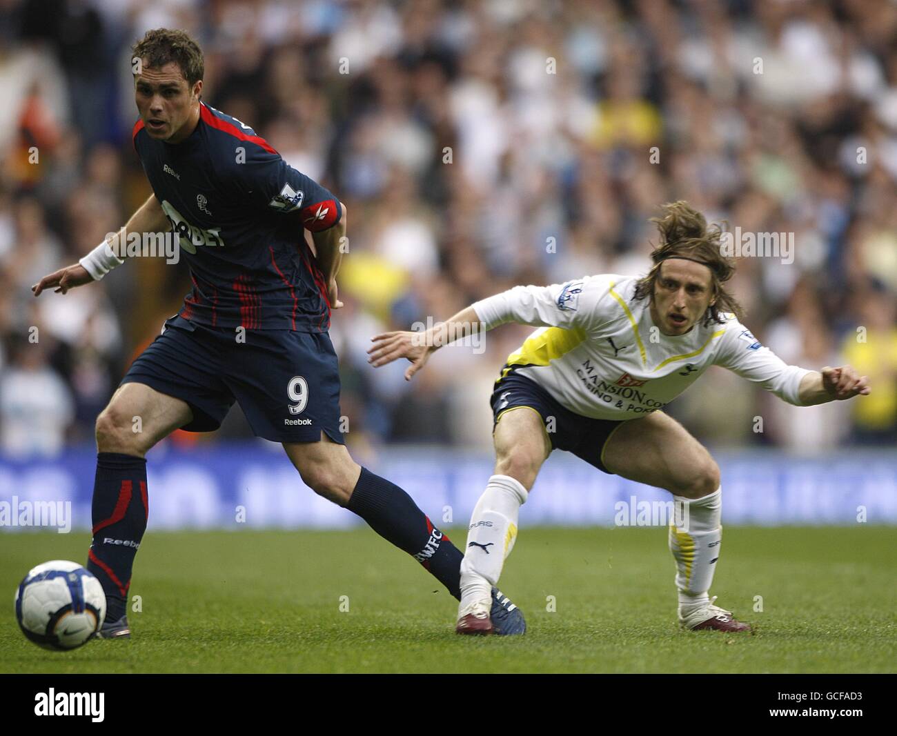 Tottenham hotspurs luka modric hi-res stock photography and images - Alamy