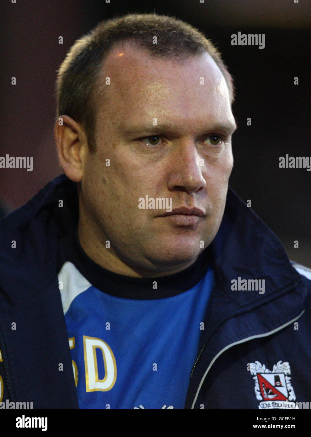 Darlington's manager Simon Davey during the Coca-Cola Football League ...