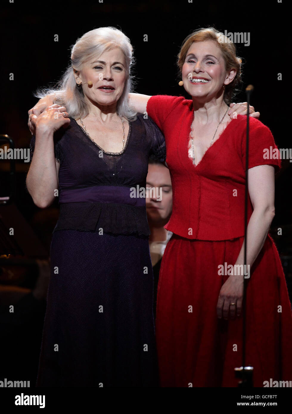 Russell Watson and Helen Sjoholm - London Stock Photo - Alamy Russell Watson and Helen Sjoholm - London Stock Photo - Alamy