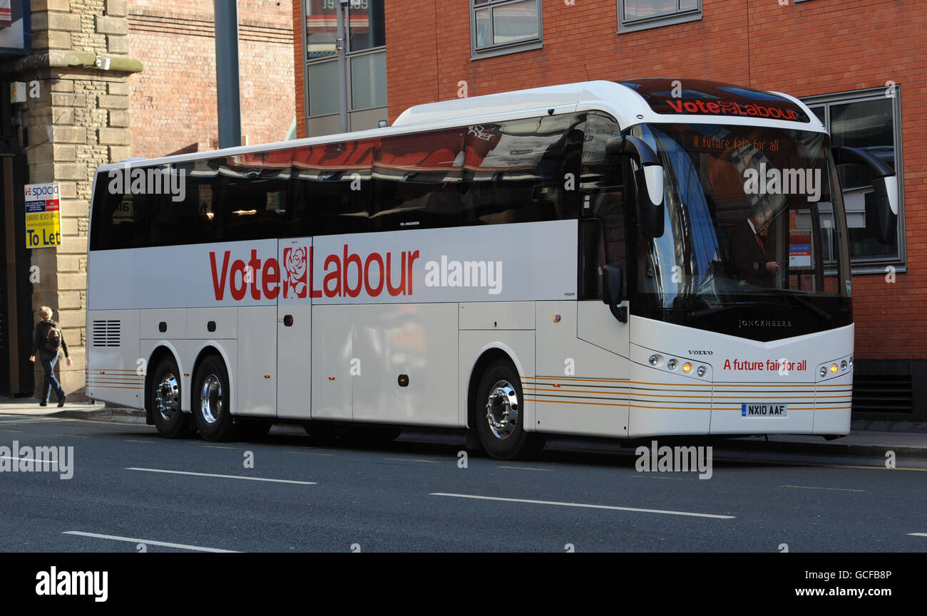 Political campaign vehicle hi-res stock photography and images - Alamy