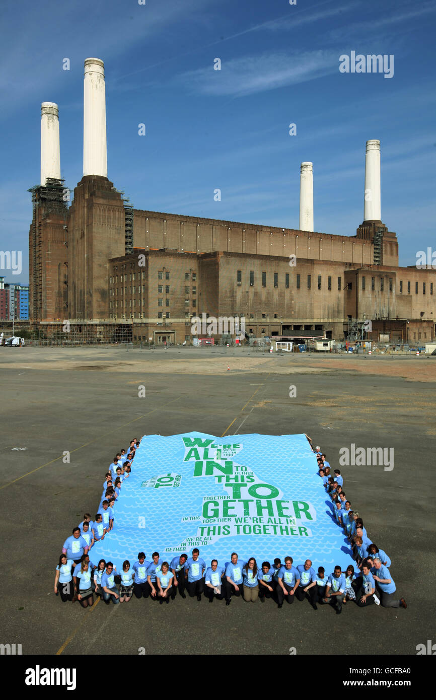 Battersea power station unveiling hi-res stock photography and images ...