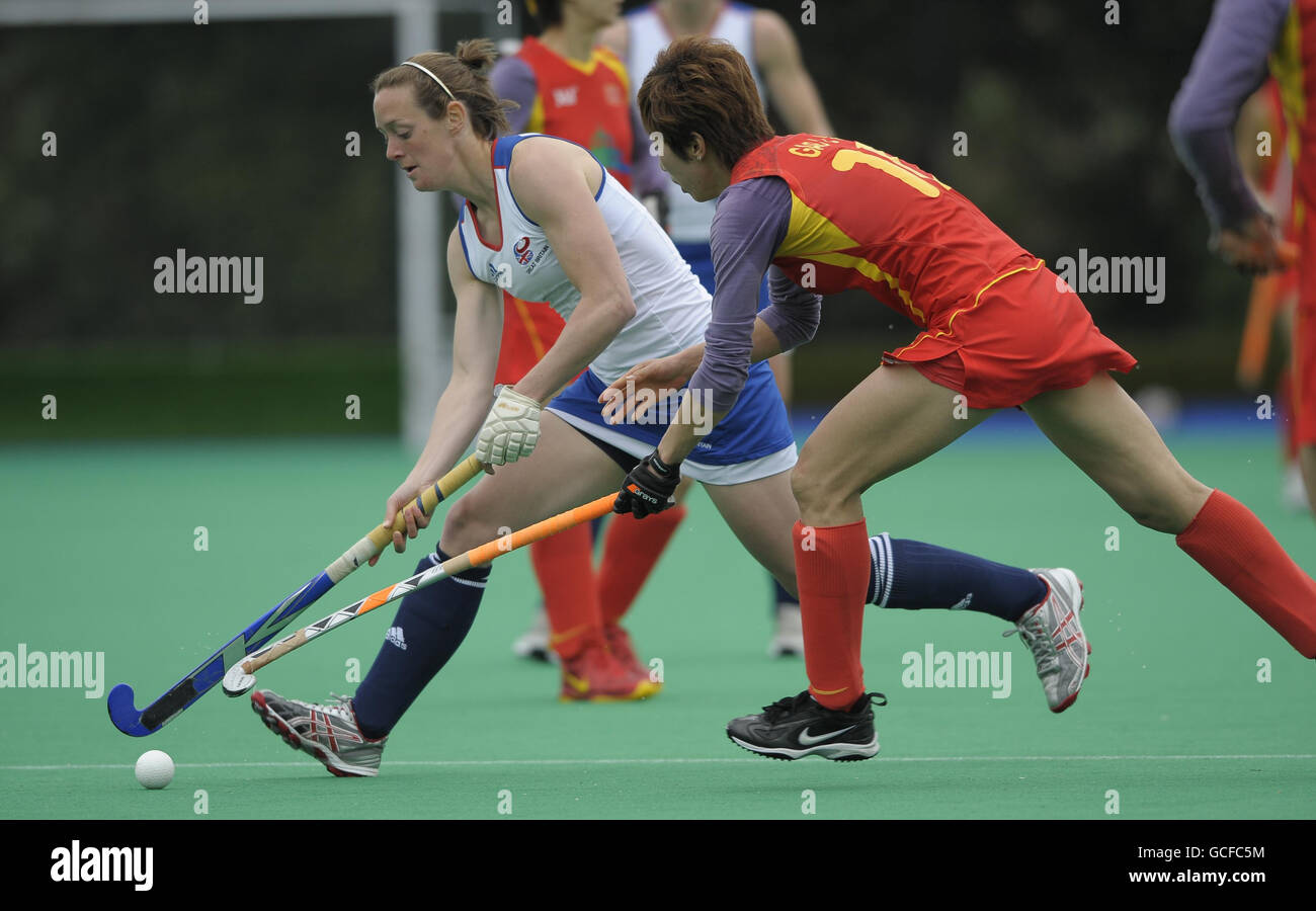 Great Britain's Hannah MacLeod (left) challenges with China's Lihua Gao ...