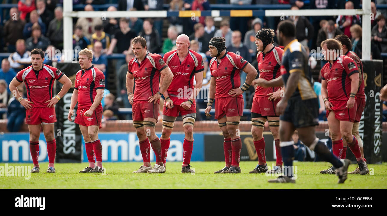 Rugbyu leeds full length mangms hi-res stock photography and images - Alamy