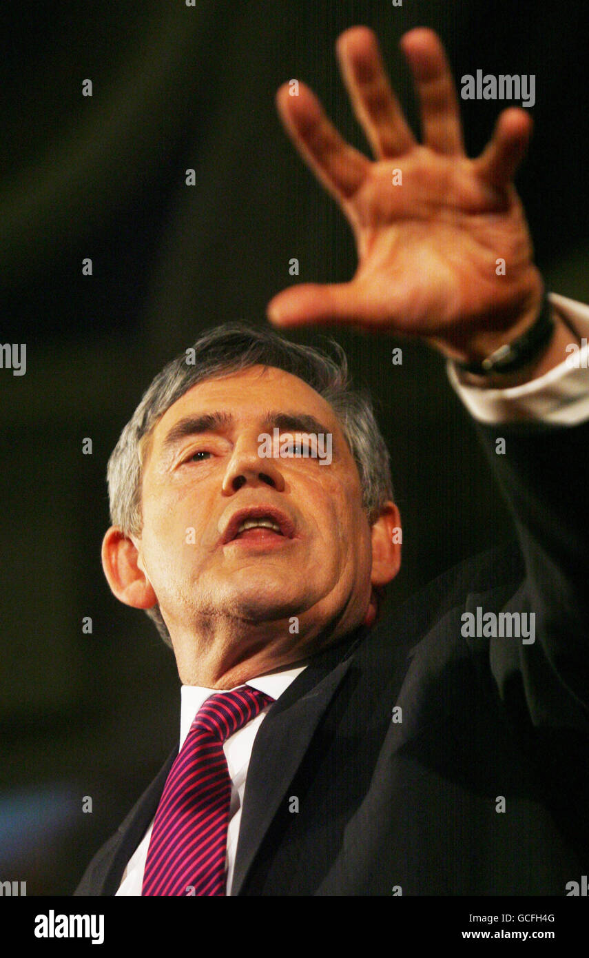 2010 general election campaign may 3rd hi-res stock photography and ...