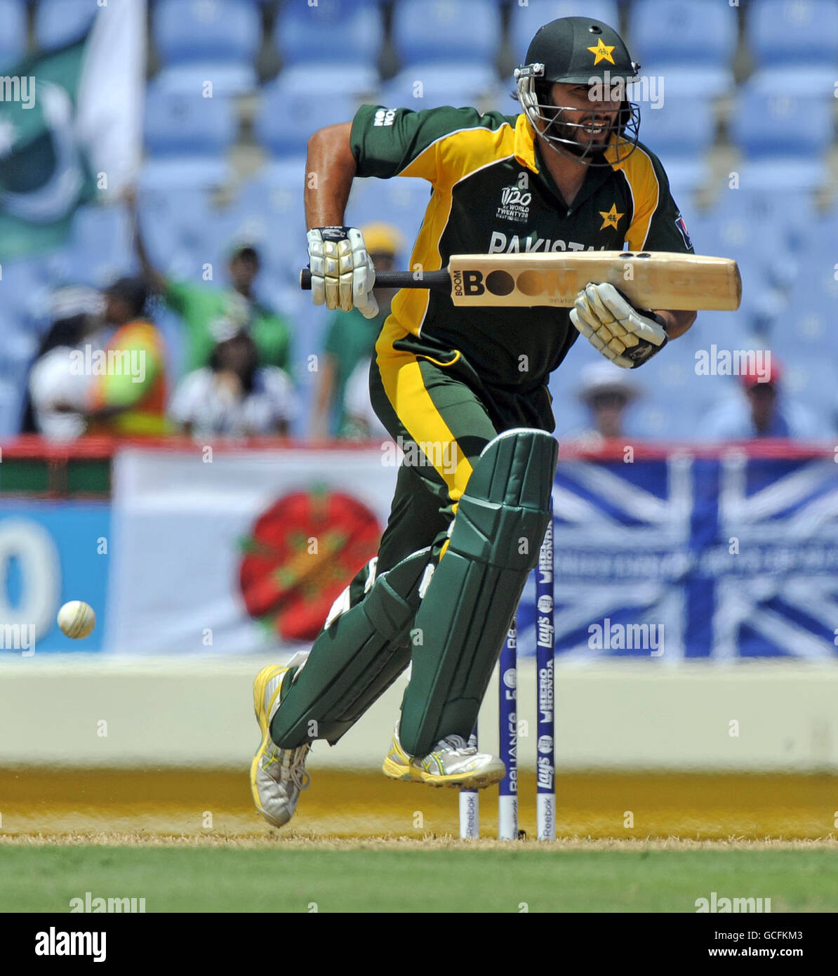 Cricket - ICC World Twenty20 - Super Eights - Pakistan v South Africa ...