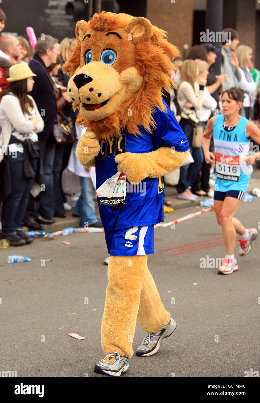 Marathon mascot hi-res stock photography and images - Alamy