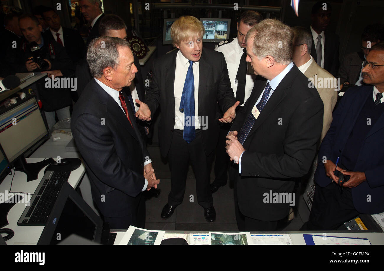 Johnson meets Bloomberg Stock Photo - Alamy