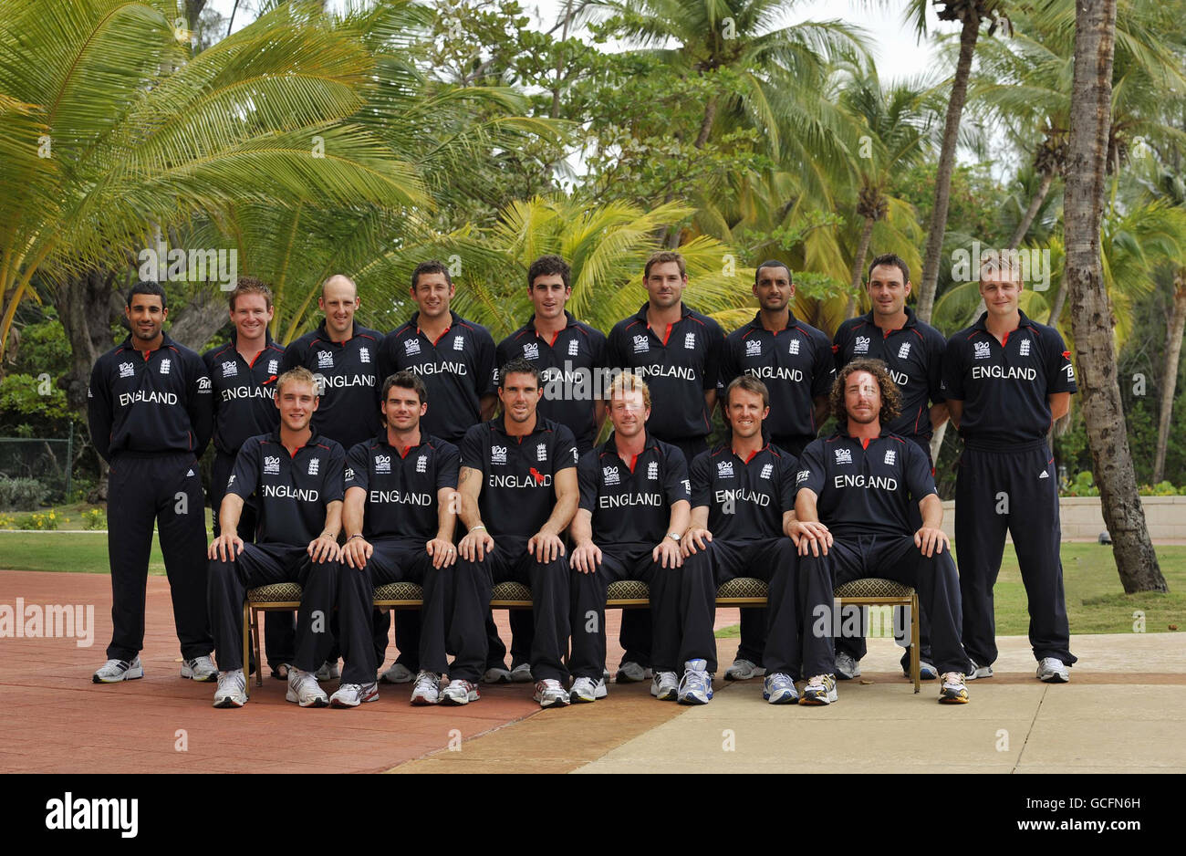 Paul collingwood front row hi-res stock photography and images - Alamy