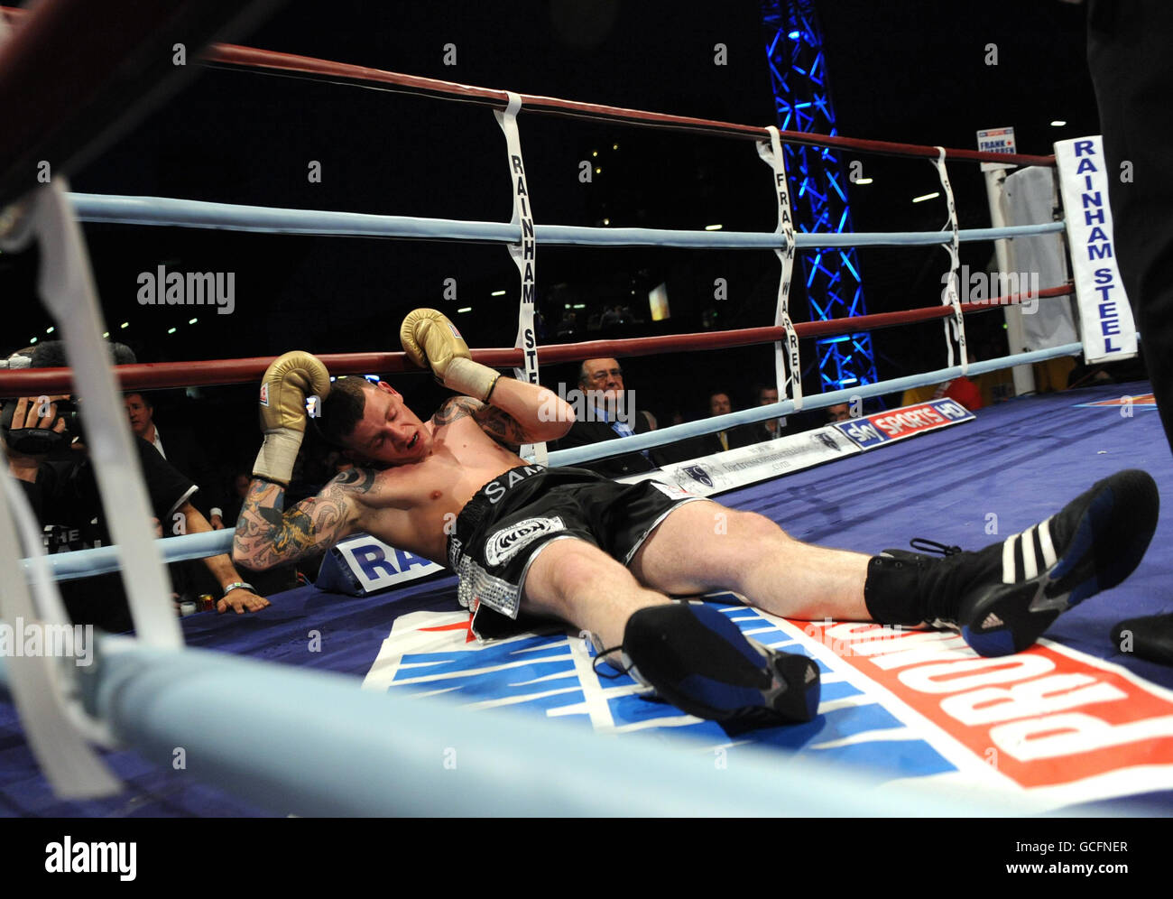 Boxing - WBA International Super-Middleweight Championship - James ...